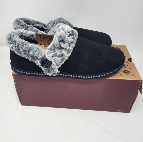 Skechers | Shoes | Skechers Womens Cozy Campfireteam Toasty Slipper ...